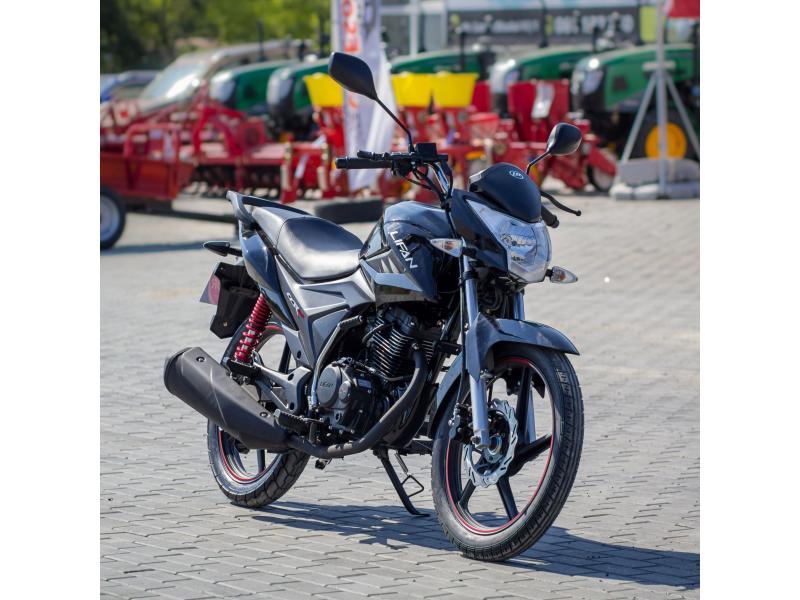 Motocicleta Lifan LF150-2E (benz, 150 cc)